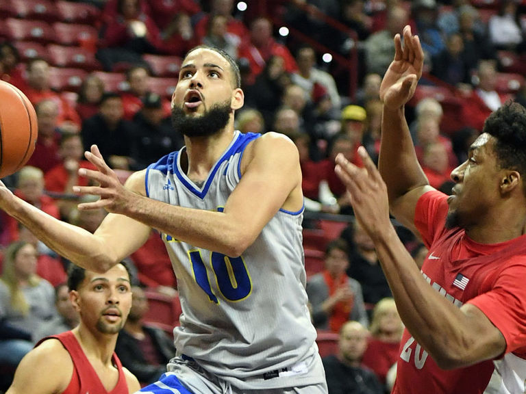 Caleb Martin scores 26 as No. 8 Nevada beats UNLV | theScore.com
