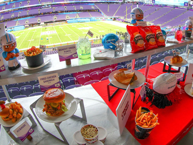 5 stadium foods you'll want at your Super Bowl party | theScore.com