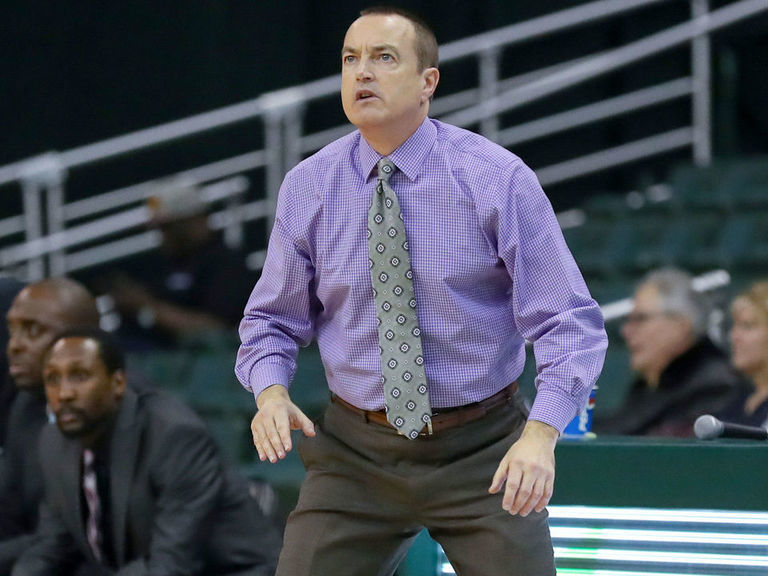 Niagara fires Chris Casey after 6 years, tourney loss | theScore.com