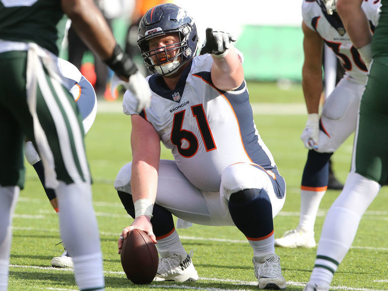 Report: Panthers to sign center Matt Paradis to 3-year, $27M deal ...