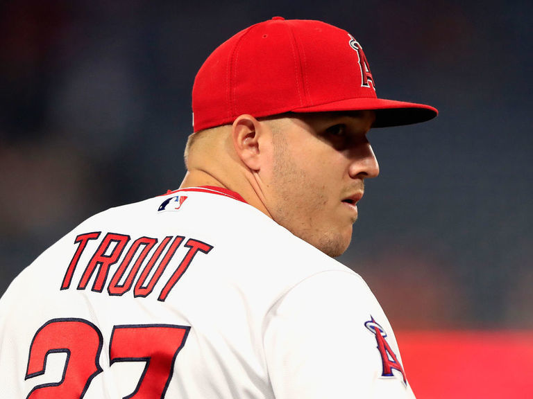 Trout wins Player of the Week for 1st time in 4 years | theScore.com
