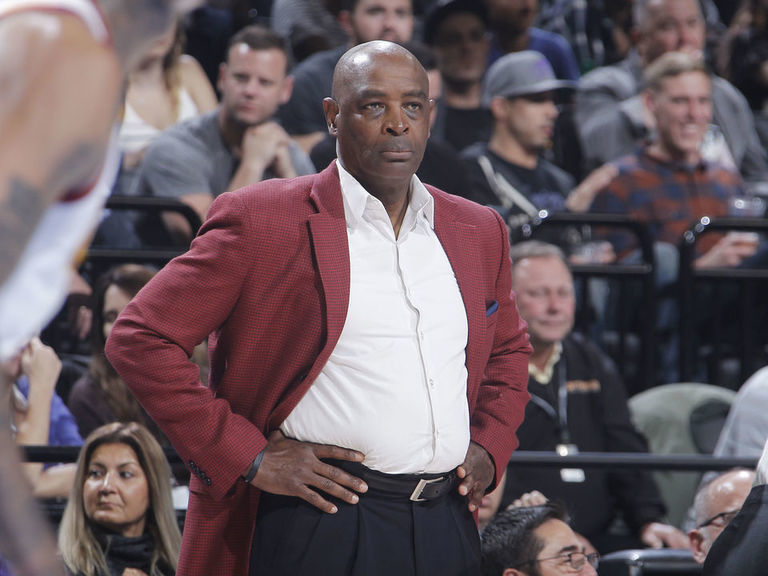 Report: Cavs mutually part ways with head coach Larry Drew | theScore.com