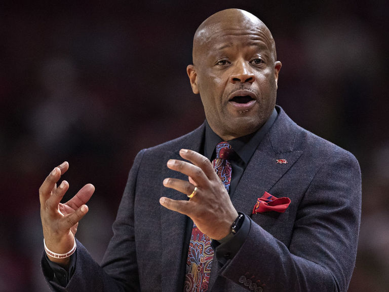St. John's hires Mike Anderson as HC | theScore.com