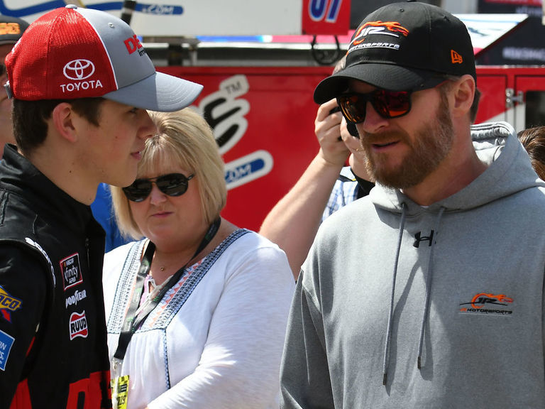 Dale Earnhardt Jr.'s mother dies after battle with cancer | theScore.com