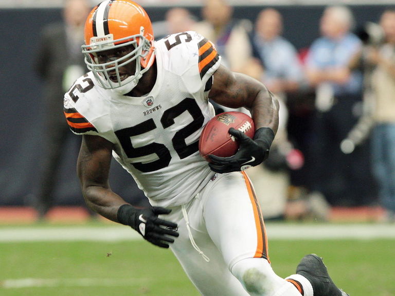 Colts sign LB D'Qwell Jackson to a reported four-year deal worth $22M ...