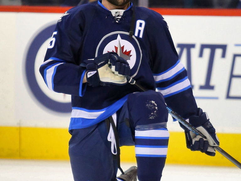 Jets reach 4-year, $10.5M contract extension with D Mark Stuart ...