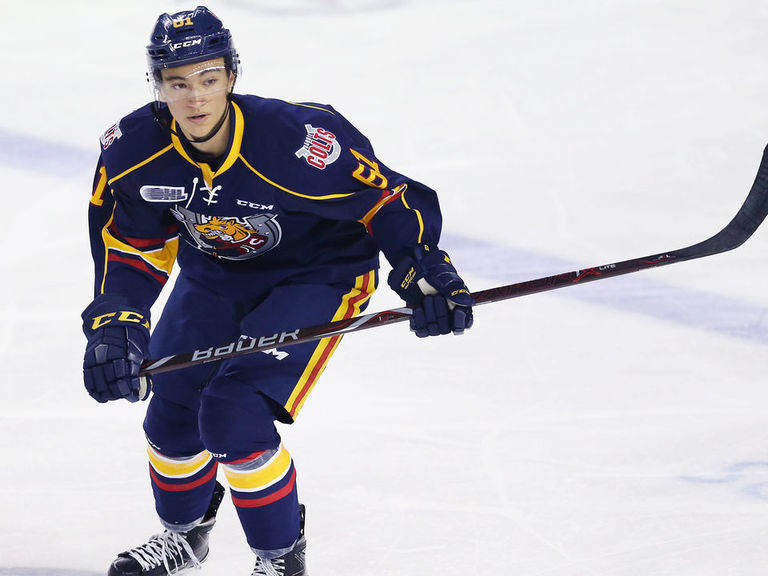 Hurricanes select Ryan Suzuki with 28th pick | theScore.com