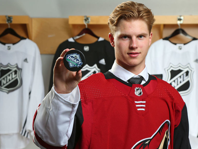 Coyotes trade up to draft Swedish blue-liner Victor Soderstrom 11th ...