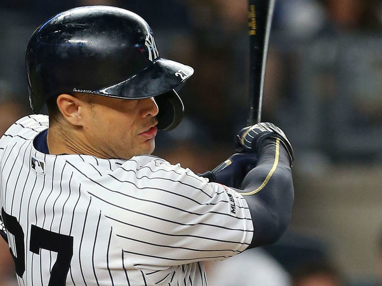 Stanton, Yankees beat reeling Astros for 8th straight win | theScore.com