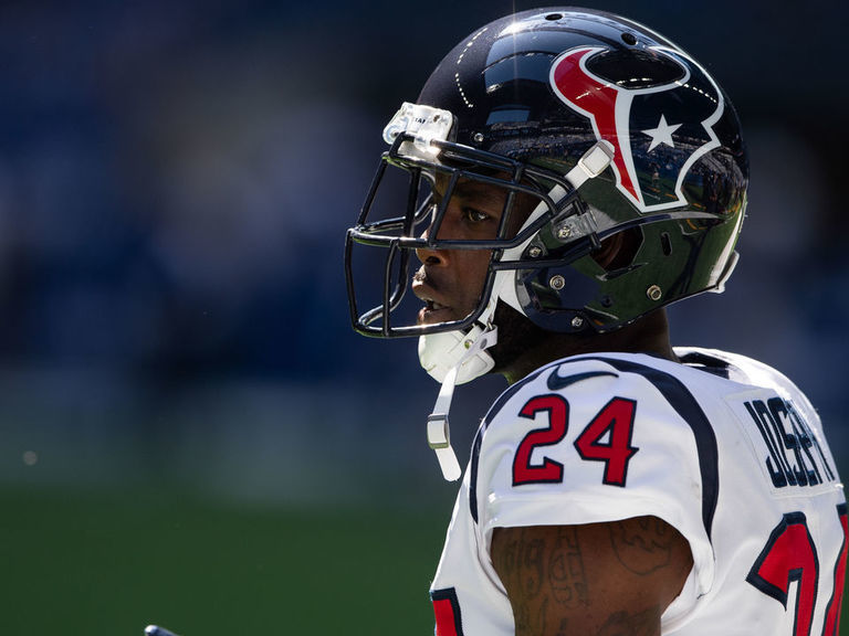 Joseph heads to Titans after 9 seasons with Texans | theScore.com