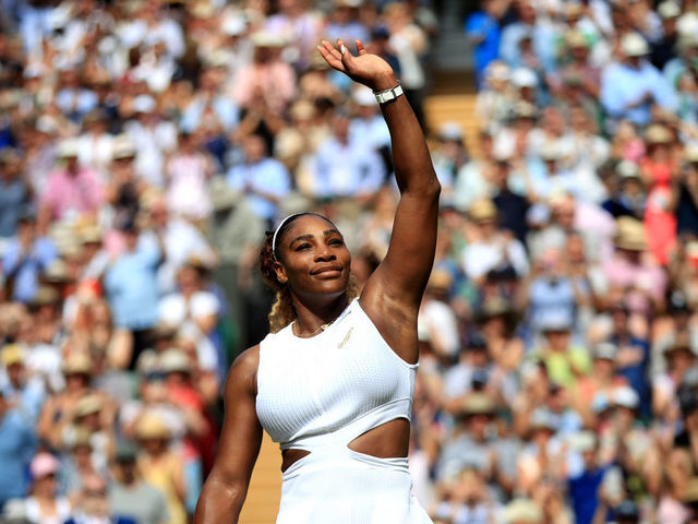 Poll: 1 in 8 men think they could win a point off Serena