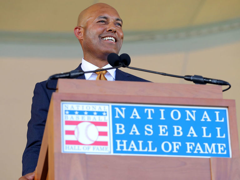 Baseball HOF induction roundup: Plaques, speeches from class of 2019 ...
