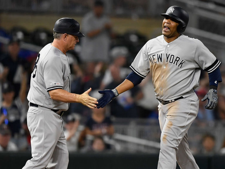 Encarnacion gifted plush parrot from Yankees after 30th HR | theScore.com