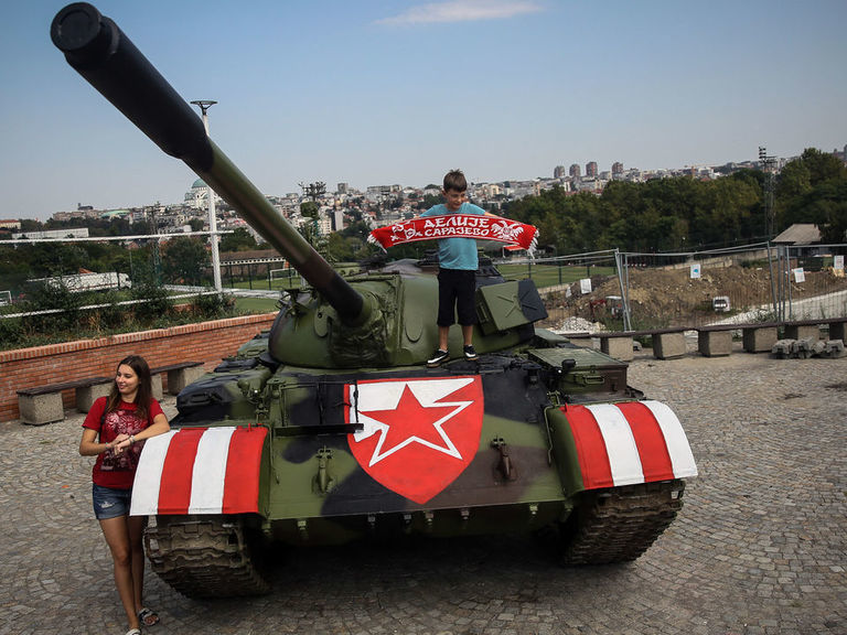 Red Star fans spark controversy by bringing tank to stadium | theScore.com
