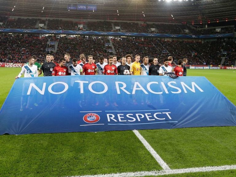 Sancho fears racism will ruin football: 'It has to stop' | theScore.com