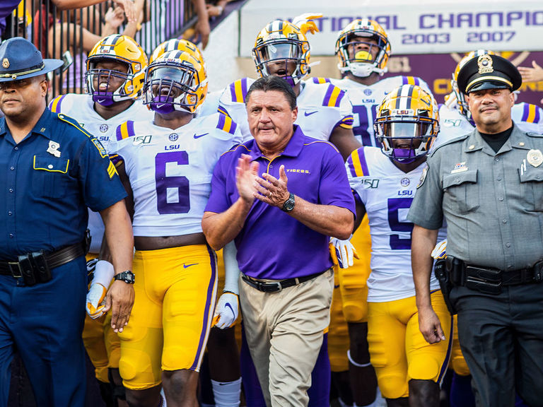 College football Week 2 action report: Sharps betting LSU, Hawaii as ...