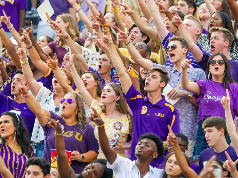 LSU fans drink Nashville bar's vodka supply dry before 10 a.m ...