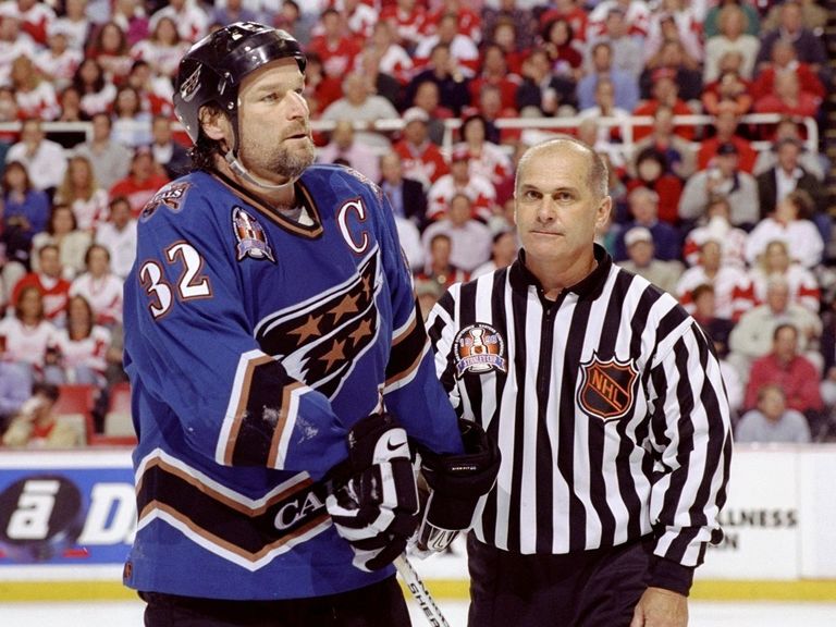 This Day in Hockey History | theScore.com