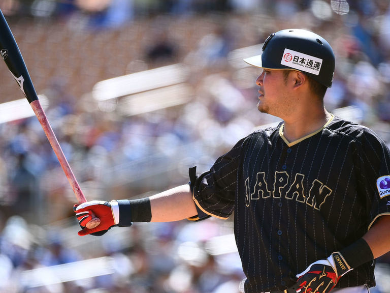 Japanese slugger Tsutsugo officially posted for MLB transfer | theScore.com