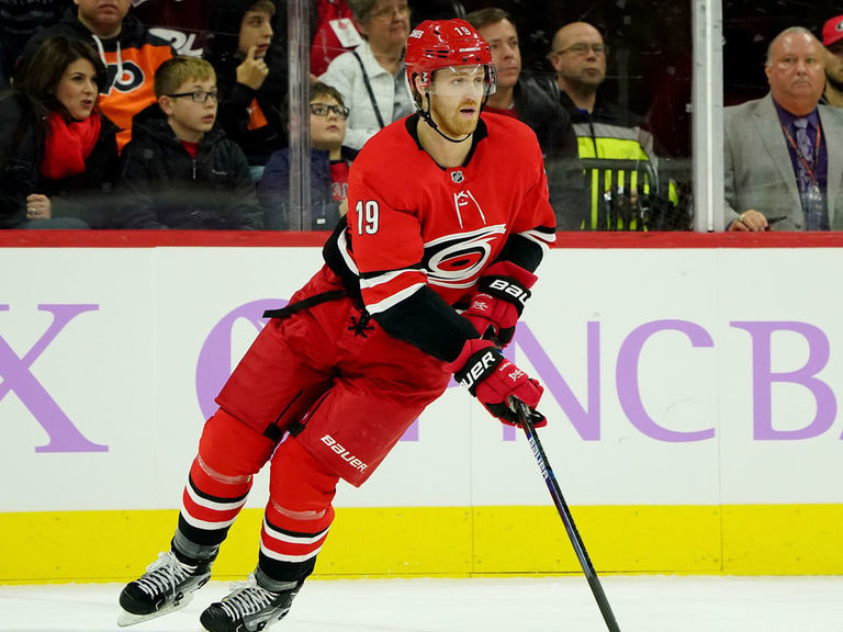 Hurricanes' Hamilton ready to play if season continues | theScore.com
