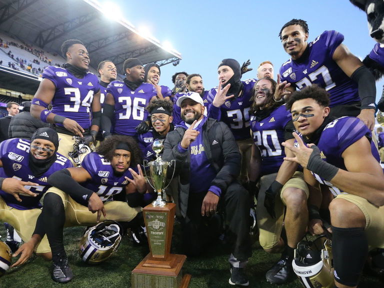 Apple Cup stays with Washington after 31-13 win over Wazzu | theScore.com