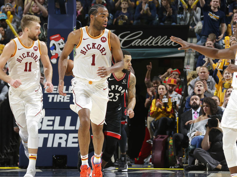 Warren, Turner lead Pacers to OT win over Raptors | theScore.com