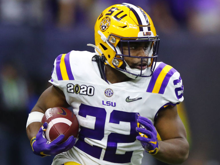 Edwards-Helaire becomes 7th LSU underclassman to turn pro | theScore.com