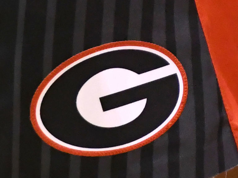 Former Georgia star Terry Fair dies at 59 | theScore.com