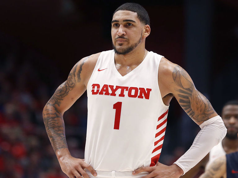 Dayton clinches A-10 regular-season title with easy win over Davidson ...