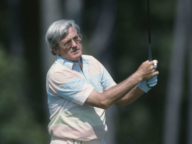 Doug Sanders, colorful 20-time winner without a major, dies | theScore.com