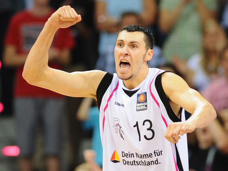 Report: Grizzlies to invite F Tony Gaffney to training camp | theScore.com