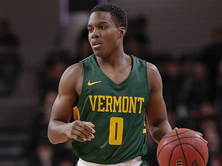 Report: Vermont's Stef Smith declares for NBA draft | theScore.com