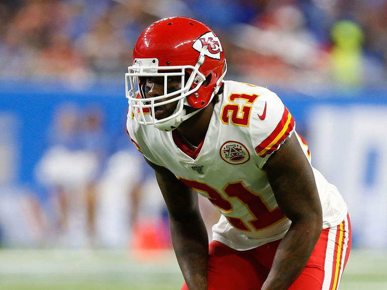 Vikings sign Breeland to boost secondary | theScore.com