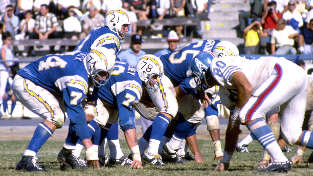 GOAT Uniforms: The 10 best uniforms in sports history revealed - HeadtoHeadFootball