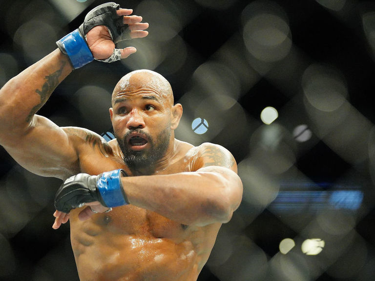 Romero gets back on track with brutal TKO at Bellator 280 | theScore.com