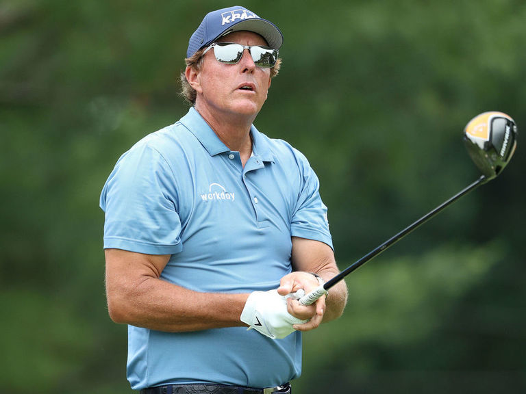 Mickelson files trademark for 'Hit Bombs' | theScore.com