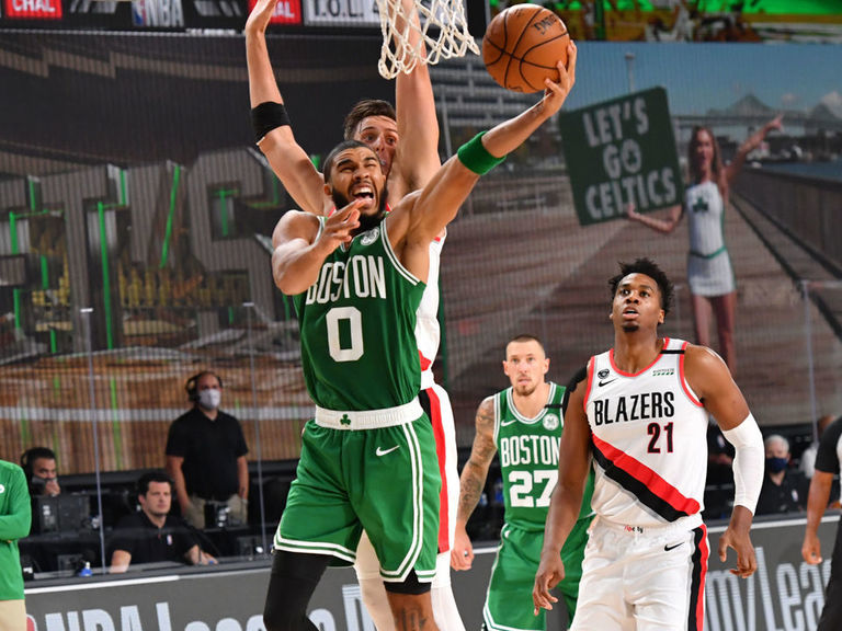 Tatum scores 34 as Celtics beat Blazers | theScore.com