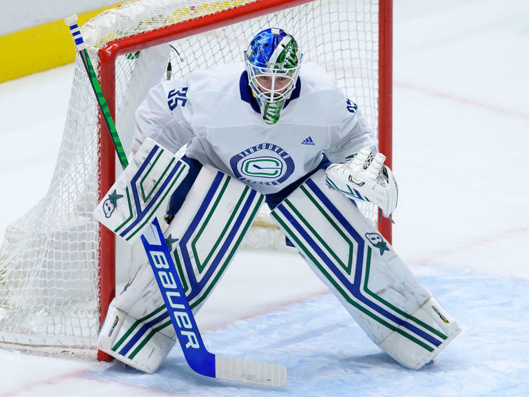Canucks' Demko making 1st career playoff start in do-or-die Game 5 ...