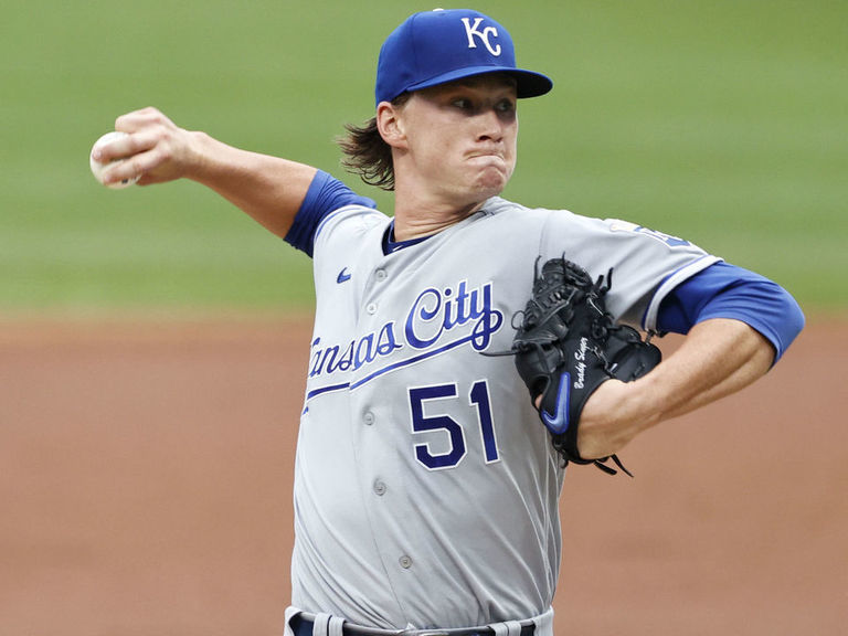 Royals rookie Singer takes no-hitter into 8th during blowout win over ...