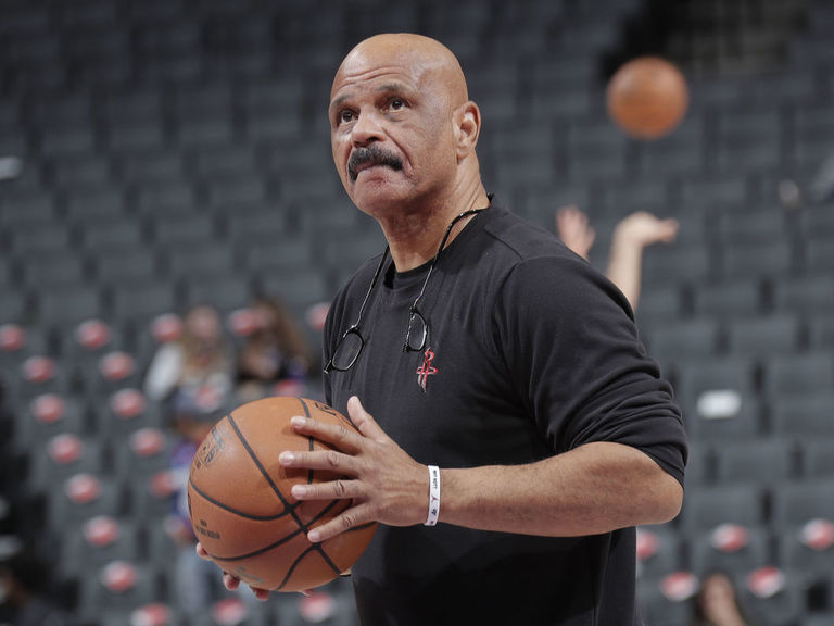 Report: John Lucas candidate for Rockets' HC job | theScore.com