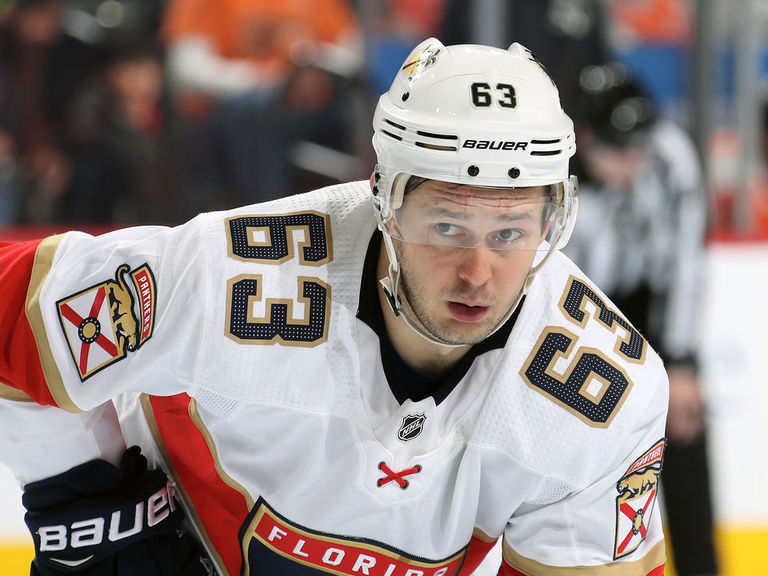 Dadonov ready to mentor young Senators players | theScore.com