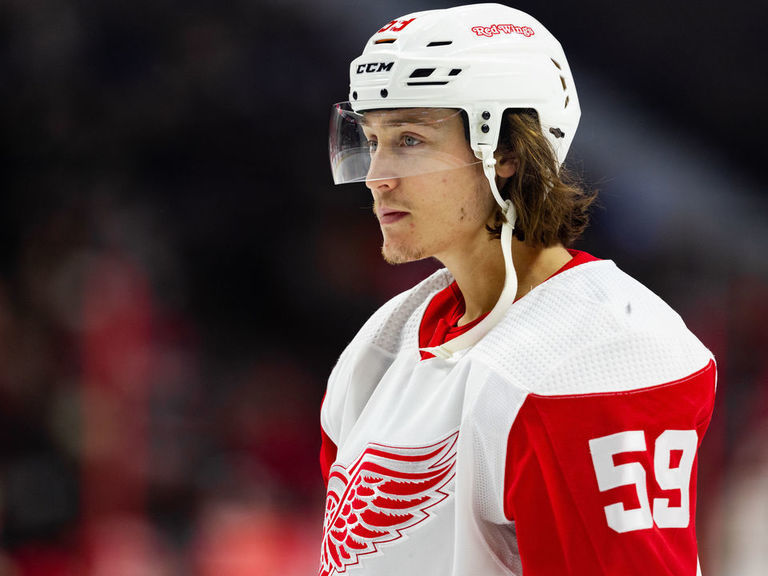 Report: Red Wings, Tyler Bertuzzi head to arbitration | theScore.com