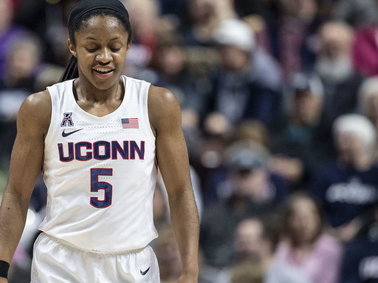 Nelson-Ododa leads No. 4 UConn over No. 18 DePaul | theScore.com