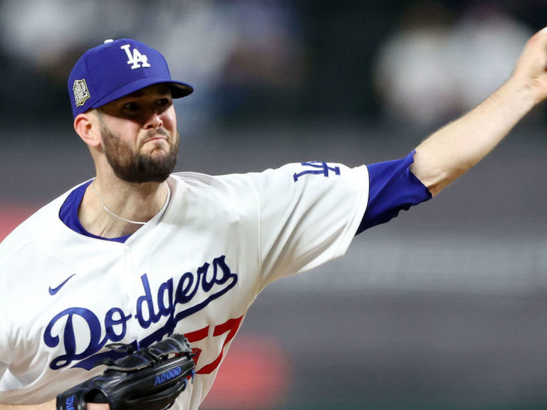 Giants ink Alex Wood to 1-year contract reportedly worth $3M | theScore.com
