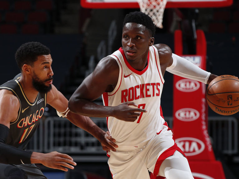 Bulls beat Rockets; Oladipo solid in Houston debut | theScore.com