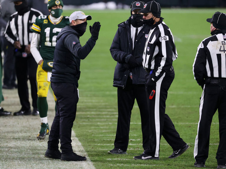LaFleur, Rodgers irked by late pass interference call | theScore.com