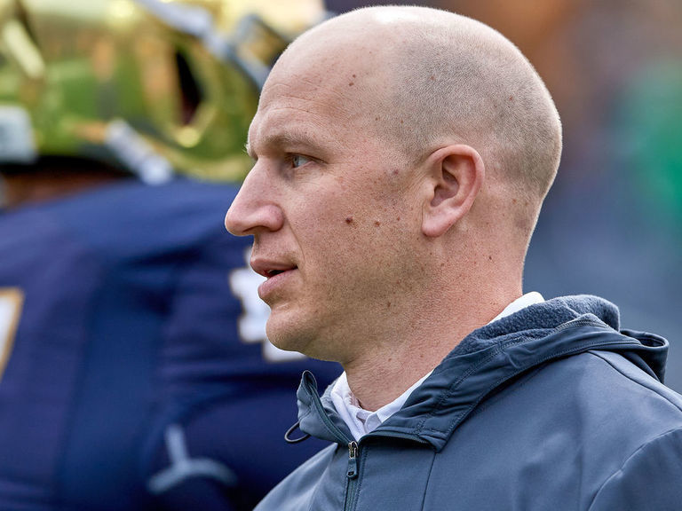 Vandy coach hires former teammate as run game coordinator | theScore.com