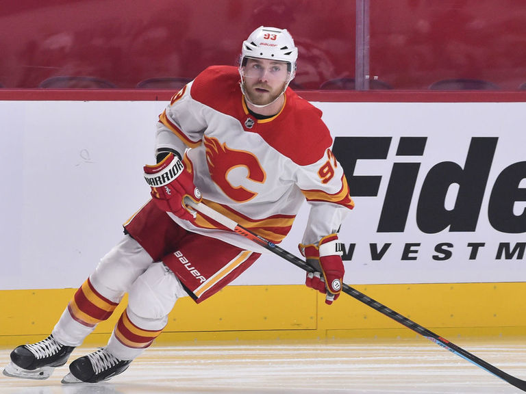 Flames' Bennett a healthy scratch as trade rumors swirl | theScore.com