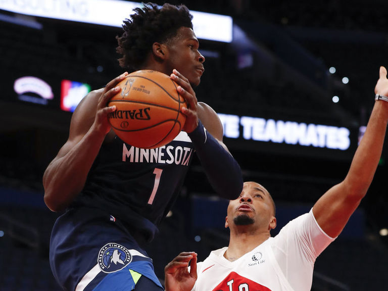 Timberwolves end 4-game losing streak with win over Raptors | theScore.com