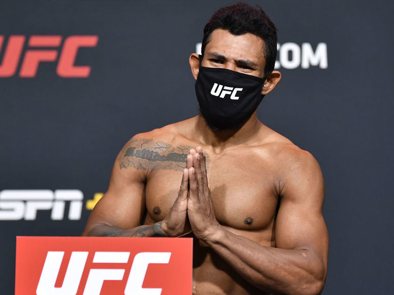 4 fighters miss weight ahead of UFC event; 1 bout canceled | theScore.com